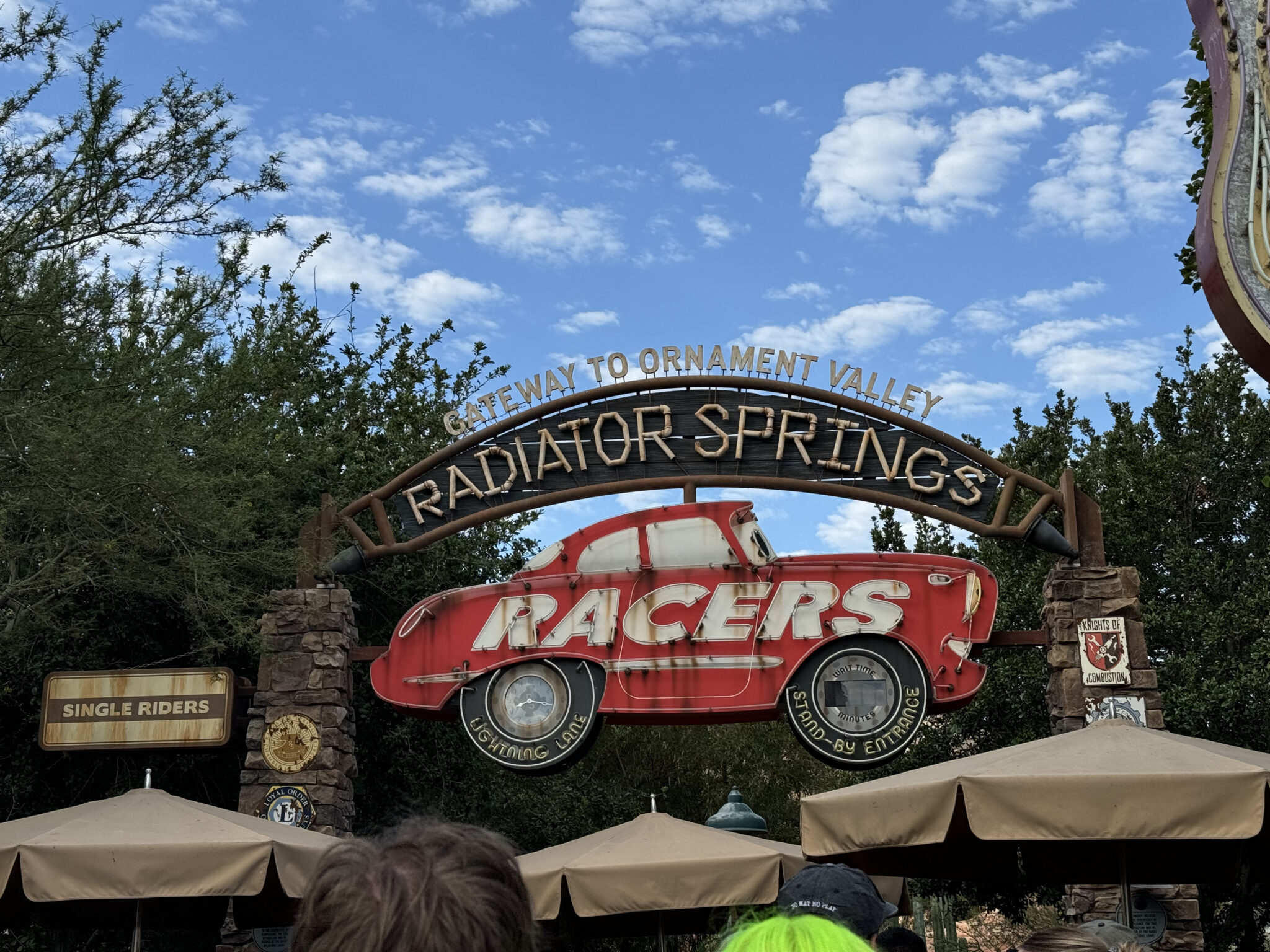 カリフォルニアディズニーはどっちがいいのか【1日に2パークまわるモデルコース2024】 – dekakeru.jp